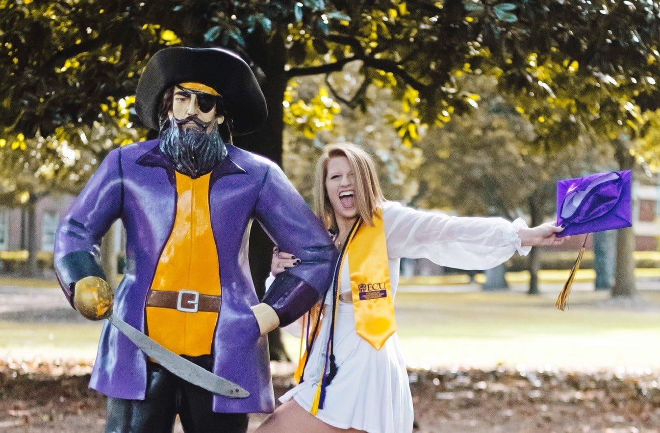 22 Graduation Tips & Resources For College Grads - Church Hill Classics